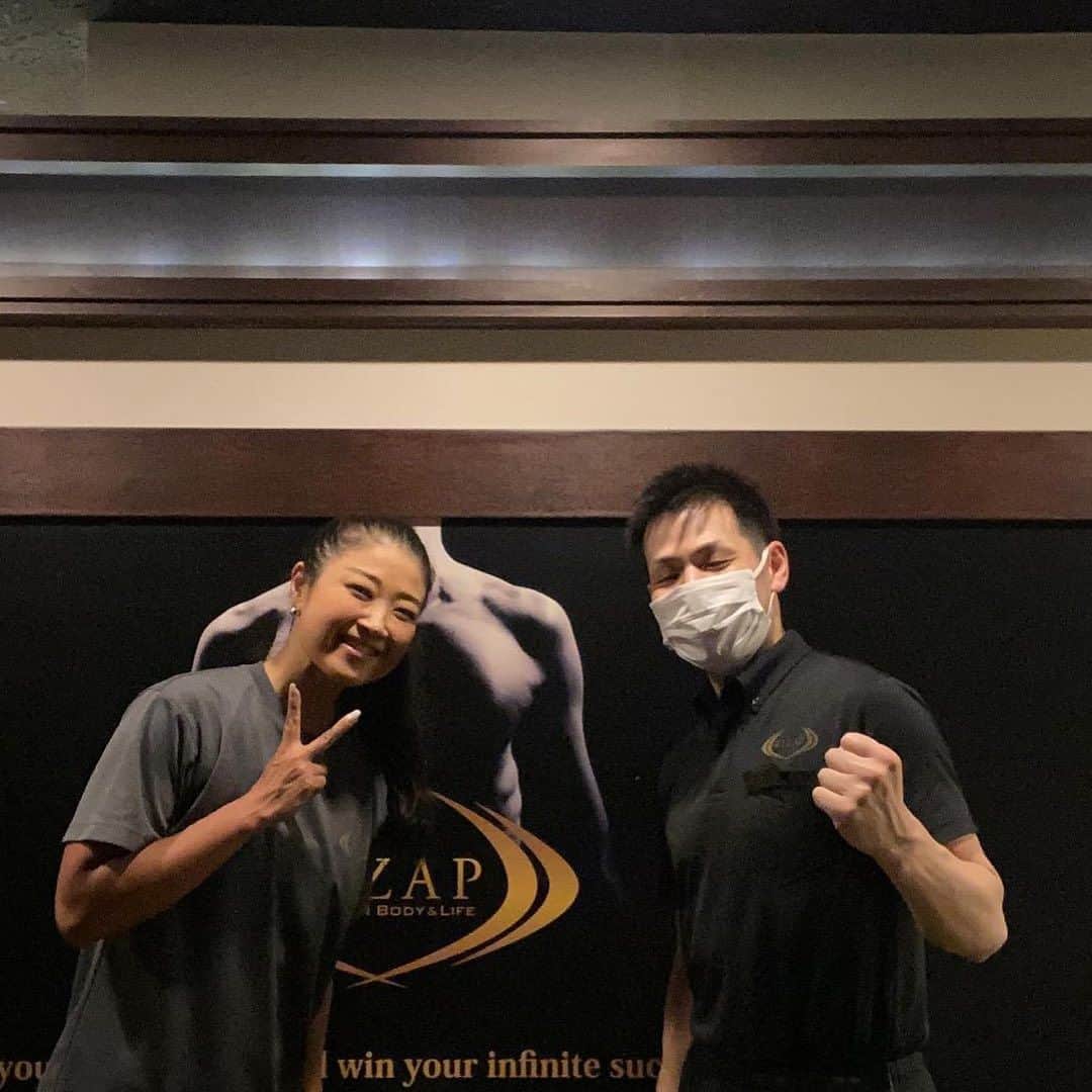 ライザップさんのインスタグラム写真 - (ライザップInstagram)「. 素敵だなと思ったら コメント欄に「👏」で教えてください！！！！！ 皆さま、いつも素敵な投稿をありがとうございます🌟 ...