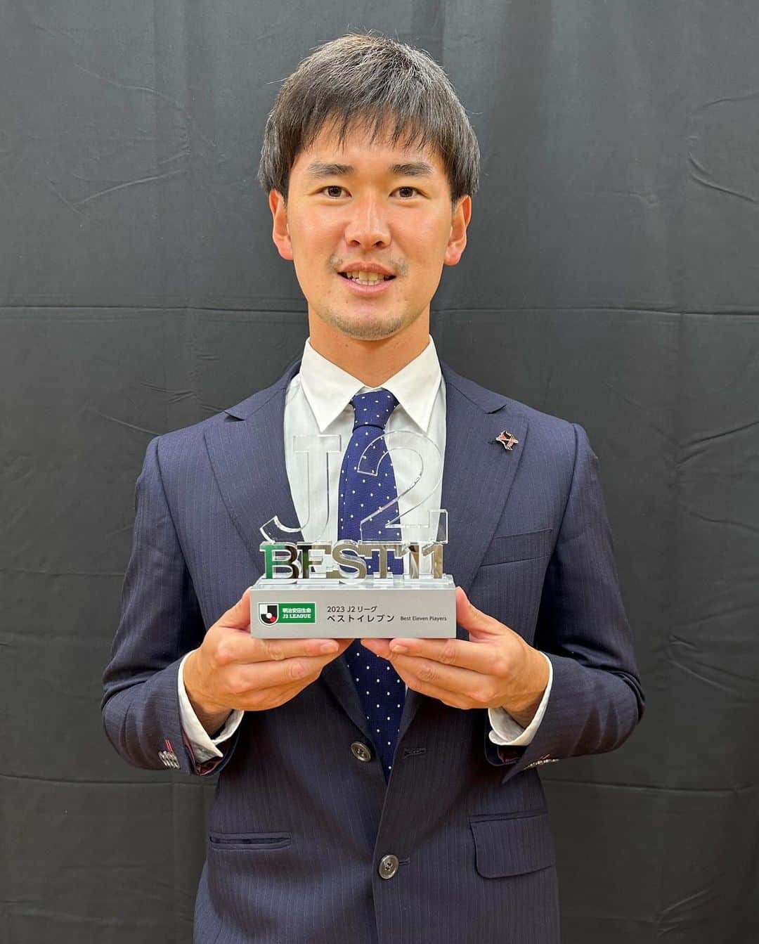 平川怜さんのインスタグラム写真 - (平川怜Instagram)「2023J2リーグアウォーズのベストイレブンに選んでいただきました。 ロアッソ熊本に関わる全ての皆様のおかげです！ 今シーズン ...