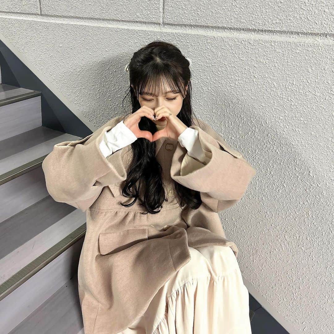 あみさんのインスタグラム写真 - (あみInstagram)「︴𝑔𝑎𝑘𝑢𝑠𝑒𝑖 𝑟𝑢𝑛𝑤𝑎𝑦 , 𝑖𝑛 𝑜𝑠𝑎𝑘𝑎 学生ランウェイありがとうございました( ᵕ ᵕ̩̩ )♡ 自分たちのブランド ...