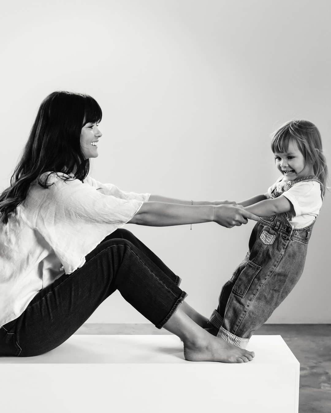 すみれ・ソフィさんのインスタグラム写真 - (すみれ・ソフィInstagram)「SOFI AND MIA 👩‍👧💟 launching ...