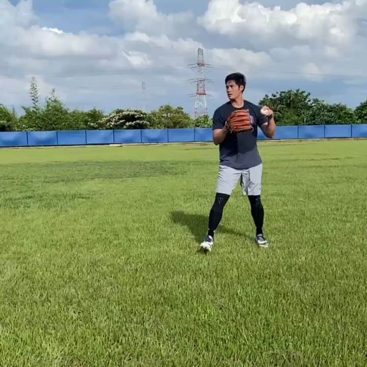 チェン・ウェイン（WeiYin Chen）さんのインスタグラム動画 - (チェン・ウェイン（WeiYin Chen）Instagram)「#汗流不止」5月31日 0時24分 ...