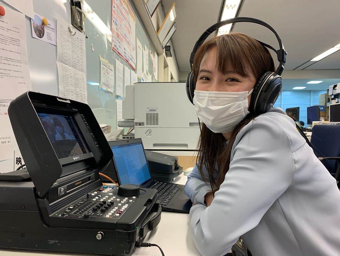 静岡朝日テレビ5chさんのインスタグラム写真 - (静岡朝日テレビ5chInstagram)「きょうの中野アナです。 イヤホン🎧 #静岡朝日 ...