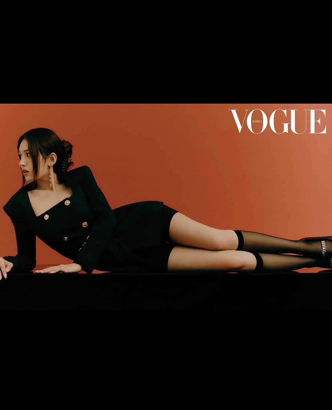 ソミさんのインスタグラム写真 - (ソミInstagram)「#VOGUEPOP . 🦋🦋🦋🦋🦋 Editor Heu Serian ...