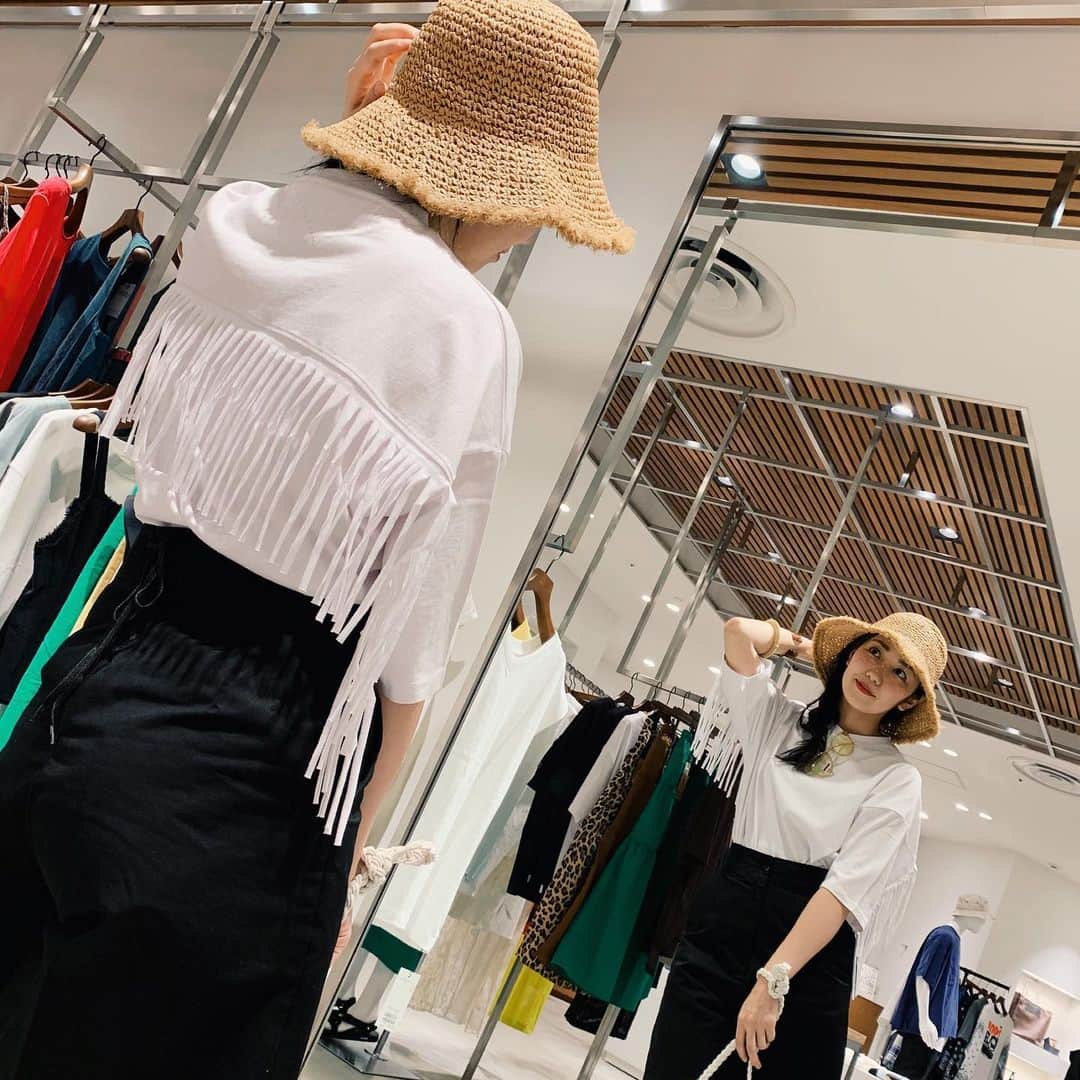 荒谷江莉香さんのインスタグラム写真 - (荒谷江莉香Instagram)「. 明日は久しぶりに あらかしDAYです🌸😊 . あらかしバズの ...