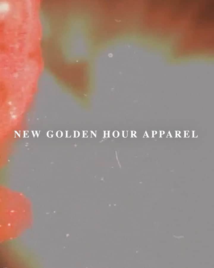 KYGOさんのインスタグラム動画 - (KYGOInstagram)「New Golden Hour merch is now ...