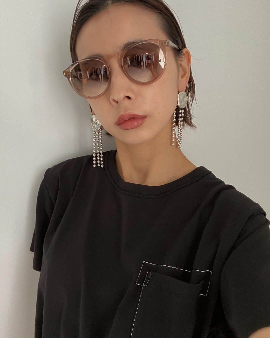 黒石奈央子さんのインスタグラム写真 - (黒石奈央子Instagram)「あめりふく . . PAPER BAG SK ¥20000 7/3 FUDGE REVERSIBLE TEE ¥ ...