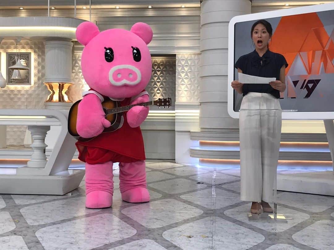 TBS「Nスタ」さんのインスタグラム写真 - (TBS「Nスタ」Instagram)「‪きょうのブーナ💕‬ あいみょん風 ‪#ブーナ #boona #小林由未子 #あいみょん #tbs #N ...