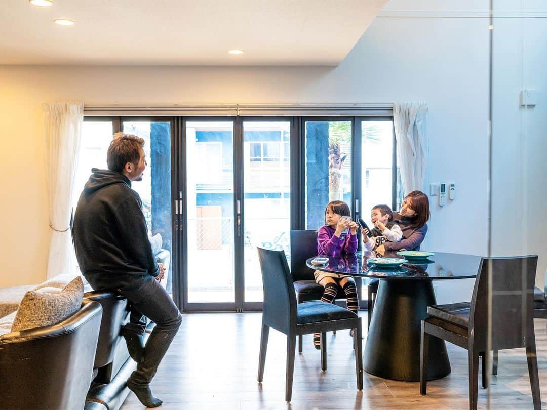 ZERO-CUBE+FUNさんのインスタグラム写真 - (ZERO-CUBE+FUNInstagram)「LIFE LABELマガジン﻿ 広島県I様の「暮らしのインタビュー」Part2🎤 ...