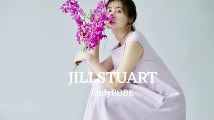 JILLSTUARTさんのインスタグラム動画 - (JILLSTUARTInstagram)「女性のライフスタイルに寄り添い、﻿ 大人としての佇まいに気品を添えてくれる..﻿ セミオケージョン ...