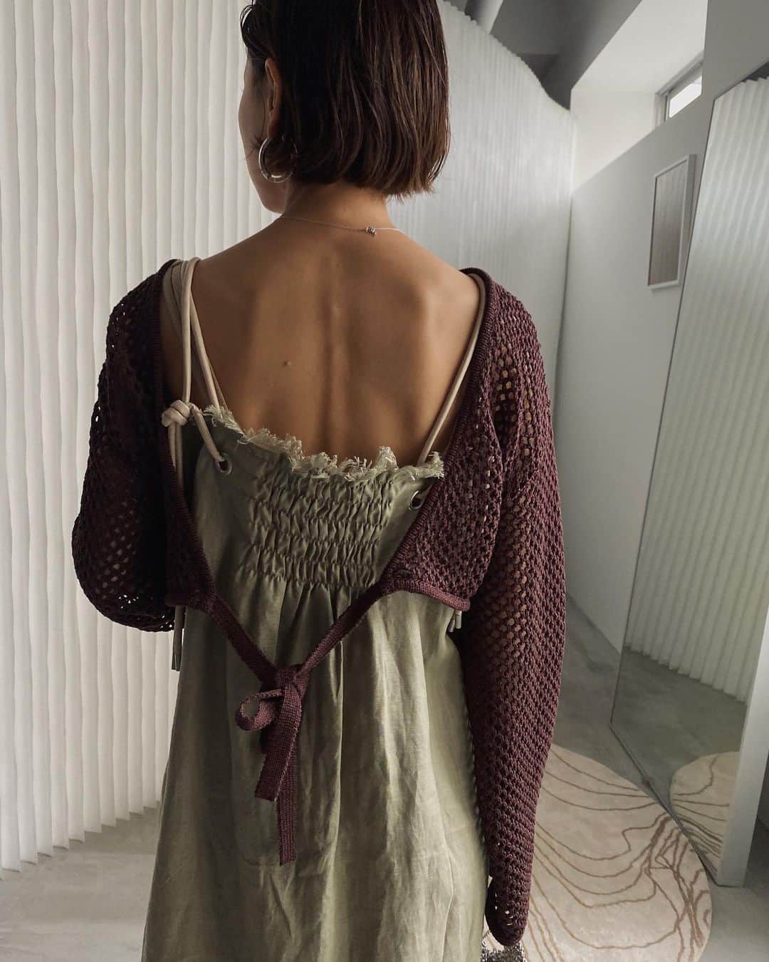 黒石奈央子さんのインスタグラム写真 - (黒石奈央子Instagram)「あめりふく . . MEDI GRID MESH BORERO ¥13000 6/26 MEDI ROPE STRAP ...