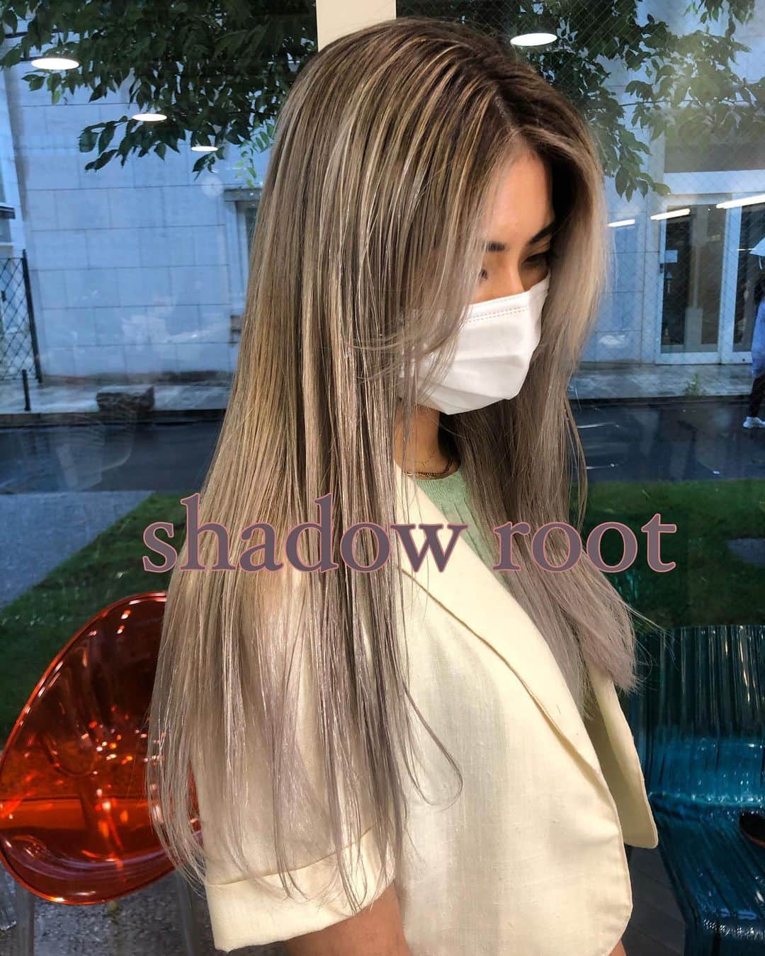 神能裕貴さんのインスタグラム写真 - (神能裕貴Instagram)「🌫 Shadow root 🌫 . 根元のコントラストでクールな印象へ. 伸びても根元が気にならない！ 自信と魅力のある ...