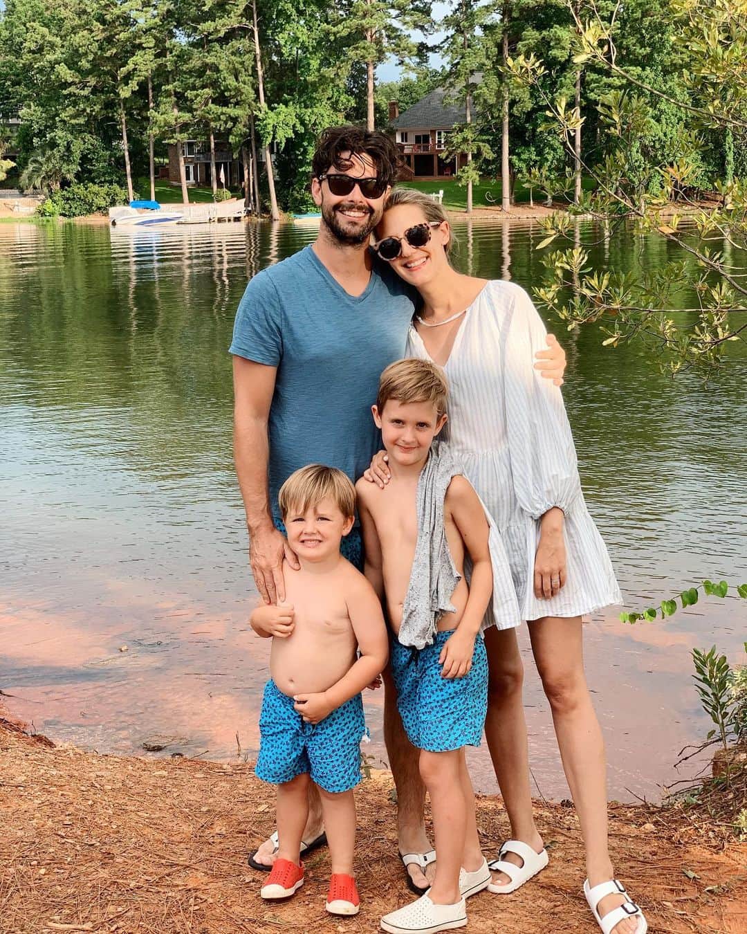 Anna Jane Wisniewskiさんのインスタグラム写真 - (Anna Jane WisniewskiInstagram)「Headed home from a week at my ...