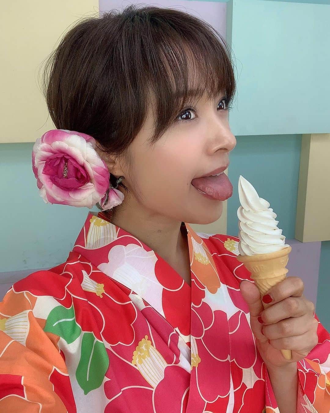 みひろさんのインスタグラム写真 - (みひろInstagram)「浴衣はいいよなぁ〜🌼 #みひろ #mihiro #미히로 #朝美穗香」8月2 ...