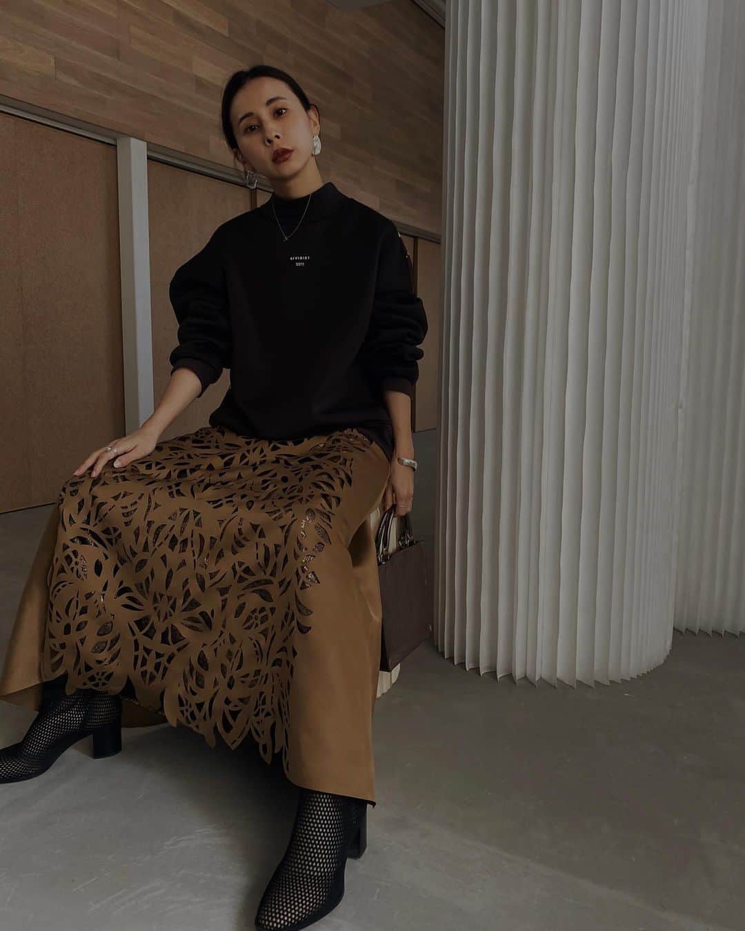 黒石奈央子さんのインスタグラム写真 - (黒石奈央子Instagram)「あめりふく . . VIVIANE AMERI ARCHIVE TOP ¥15000 8/21 CUTTING ...