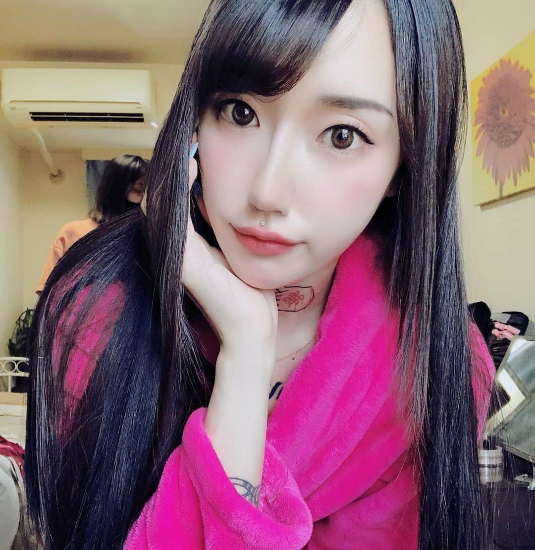 水森翠さんのインスタグラム写真 - (水森翠Instagram)「久々の撮影でした🎶とても楽しかった♡ #AV女優 #水森翠」8月8日 13時47分 - sui_mizumori