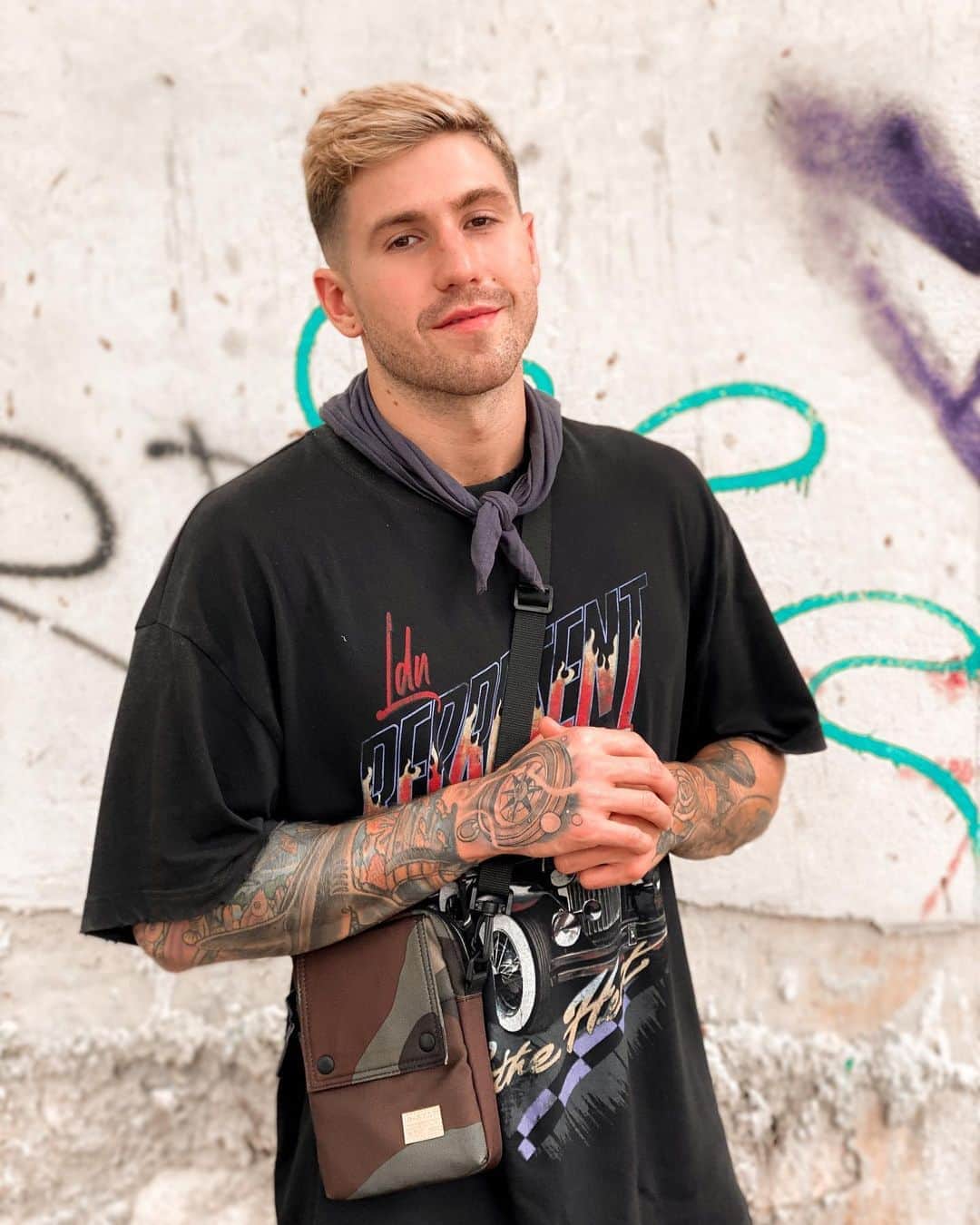 NICKY GILEさんのインスタグラム - (NICKY GILE@delbshoots)