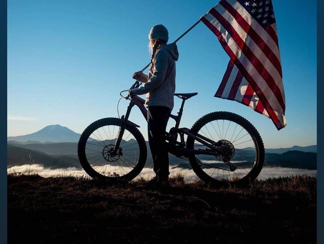 トミー・コールドウェルさんのインスタグラム写真 - (トミー・コールドウェルInstagram)「I grew up pledging ...