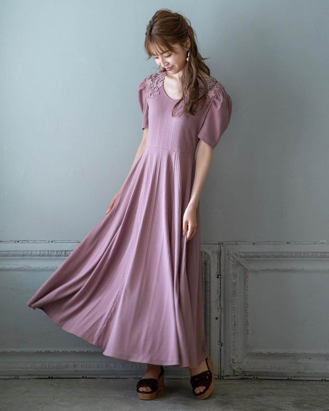 WILLSELECTION OFFICIALさんのインスタグラム写真 - (WILLSELECTION OFFICIALInstagram)「𝐀𝐔𝐆𝐔𝐒𝐓 𝐋𝐎𝐎𝐊 ︎one-piece ¥ ...