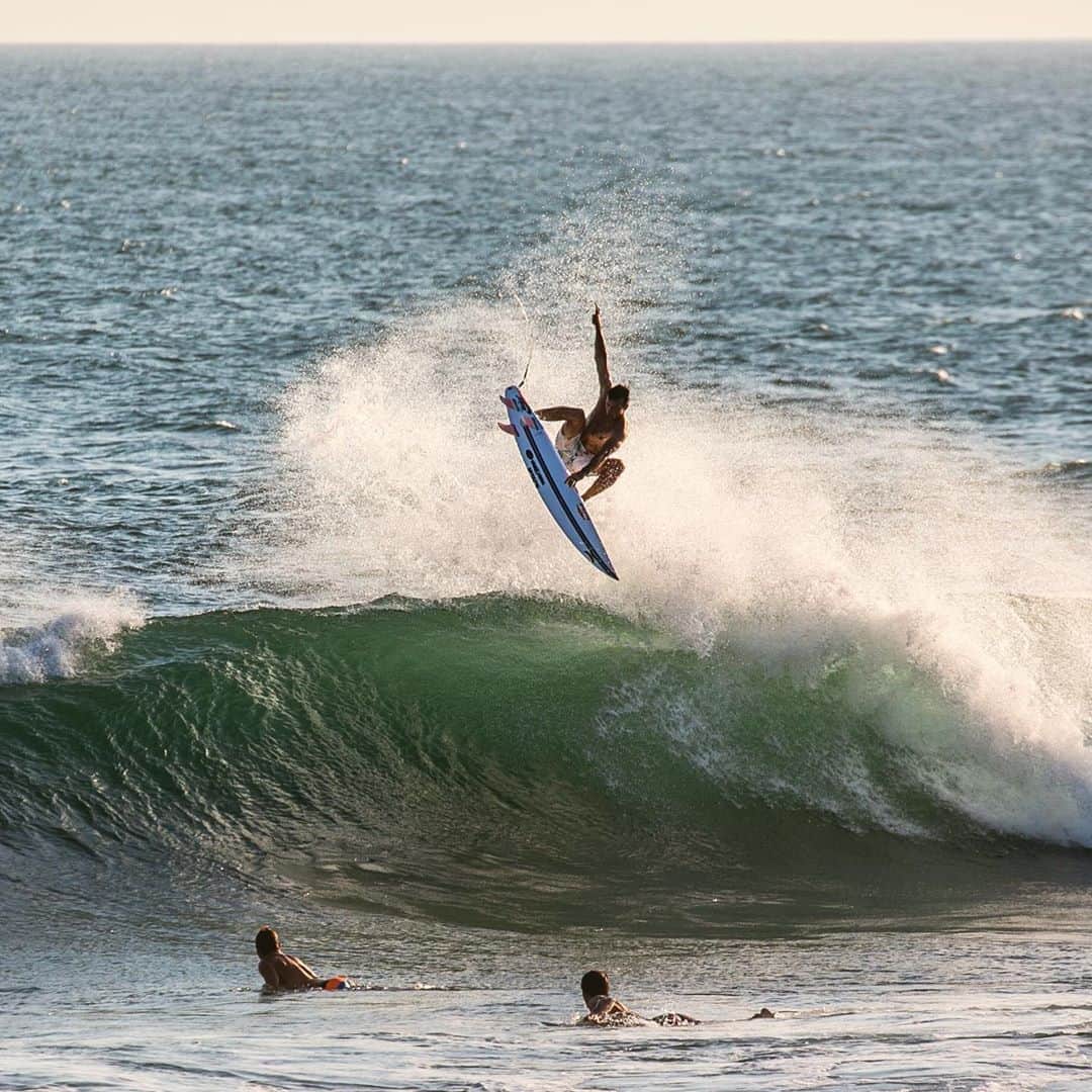 ジュリアン・ウィルソンさんのインスタグラム写真 - (ジュリアン・ウィルソンInstagram)「@joey_griffiths making ...