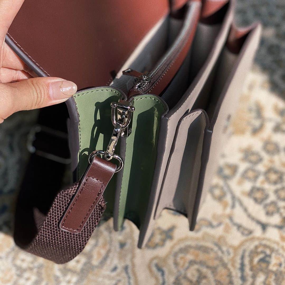 LADYMADEさんのインスタグラム写真 - (LADYMADEInstagram)「Comming soon.. 【マルチカラーレザー ...