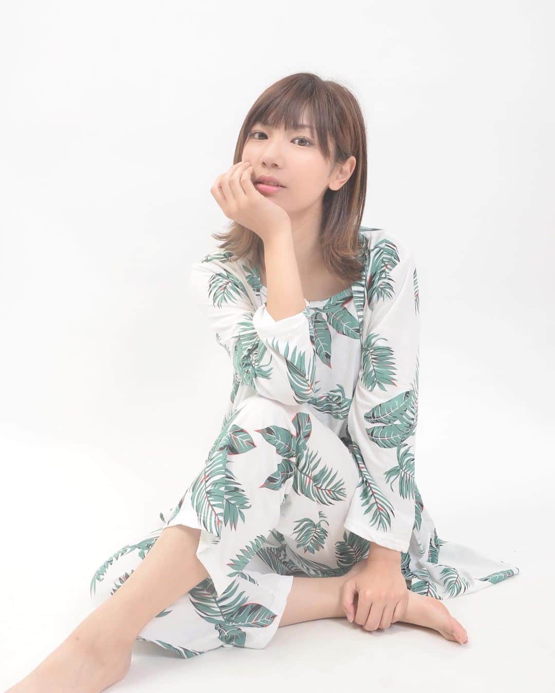 Rinanaさんのインスタグラム写真 - (RinanaInstagram)「ルームウェアの撮影しました🙆‍♀️ ・ #ルームウェア #部屋着 ...