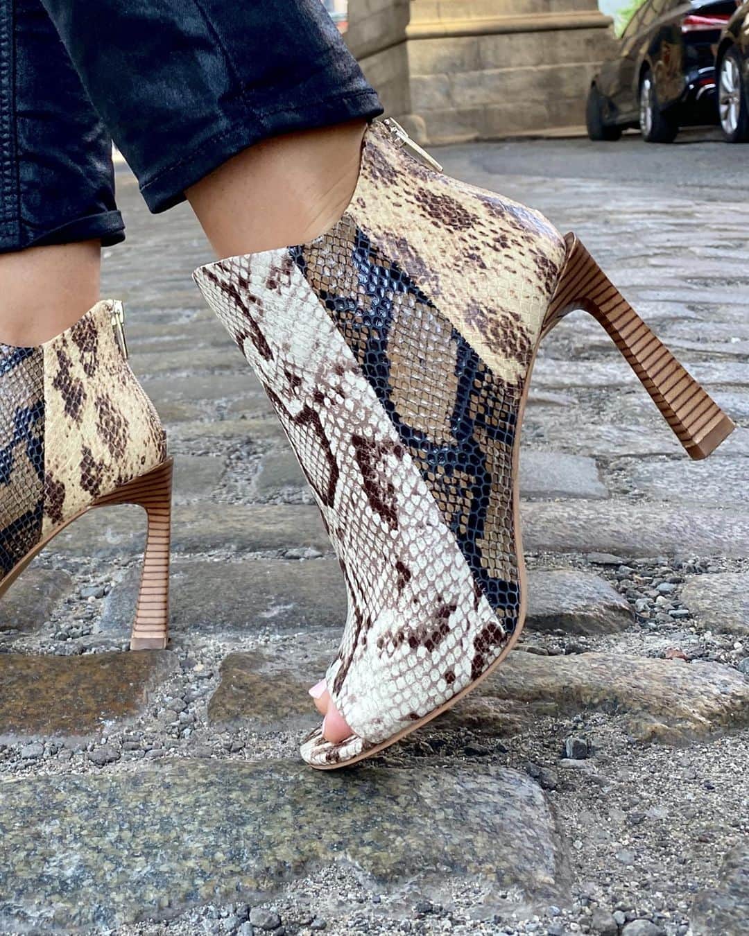 ヴィンスカムートさんのインスタグラム写真 - (ヴィンスカムートInstagram)「Retro edit: Patchwork ...