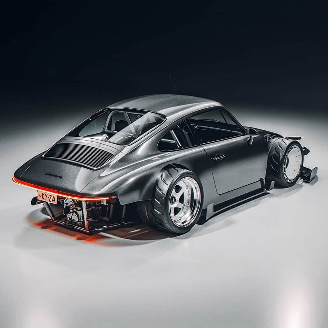 HYPEBEASTさんのインスタグラム写真 - (HYPEBEASTInstagram)「@hypebeastcarclub: British ...