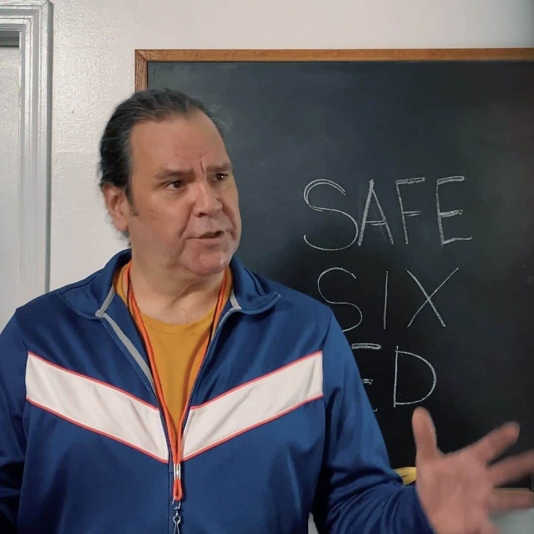 MTVさんのインスタグラム動画 - (MTVInstagram)「ATTENTION 🚨 The legendary Coach Carr ...