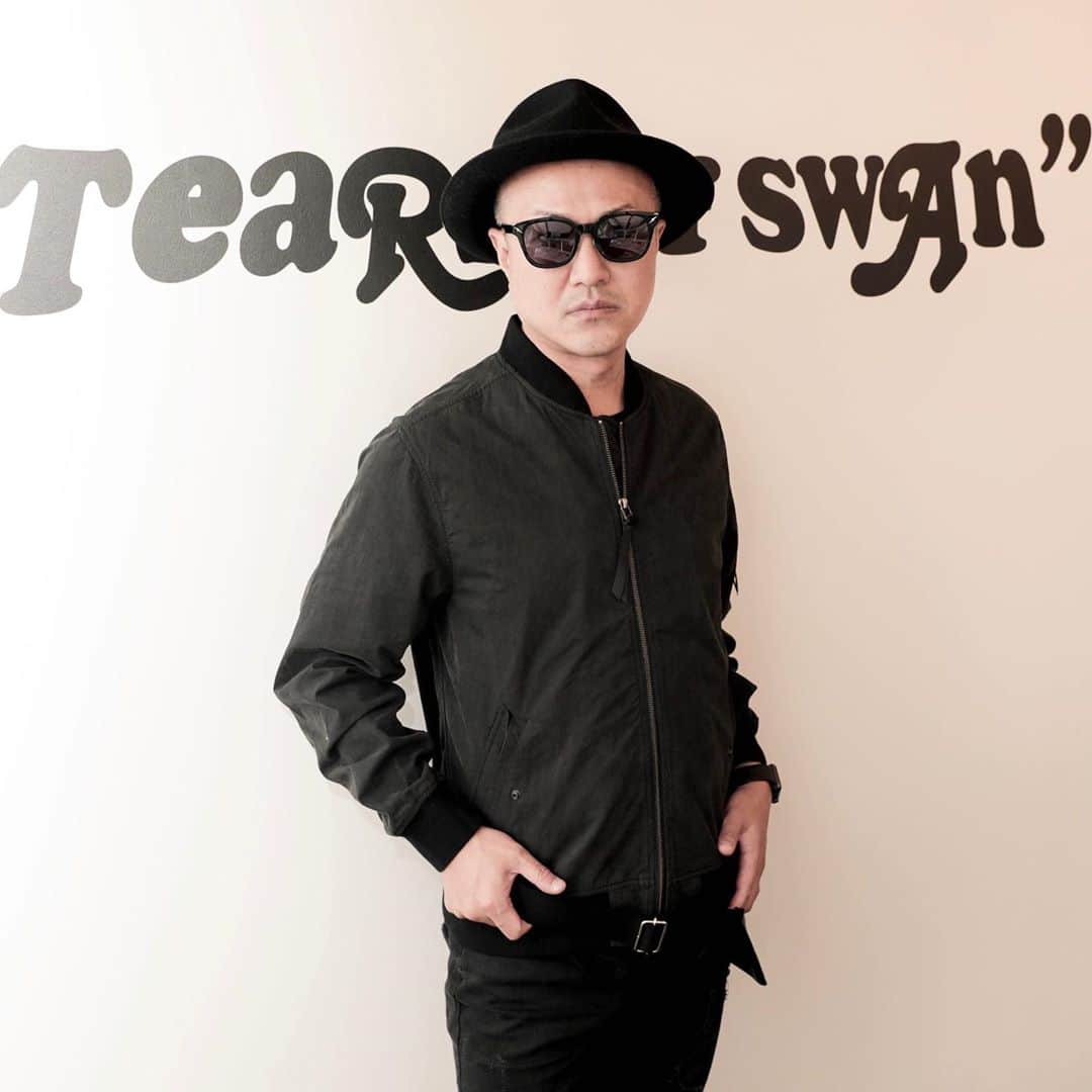 白鳥雪之丞さんのインスタグラム写真 - (白鳥雪之丞Instagram)「TEARS OF SWAN-LIGHT MA-1 BACK POCKET JACKETになります!! 店頭 ...