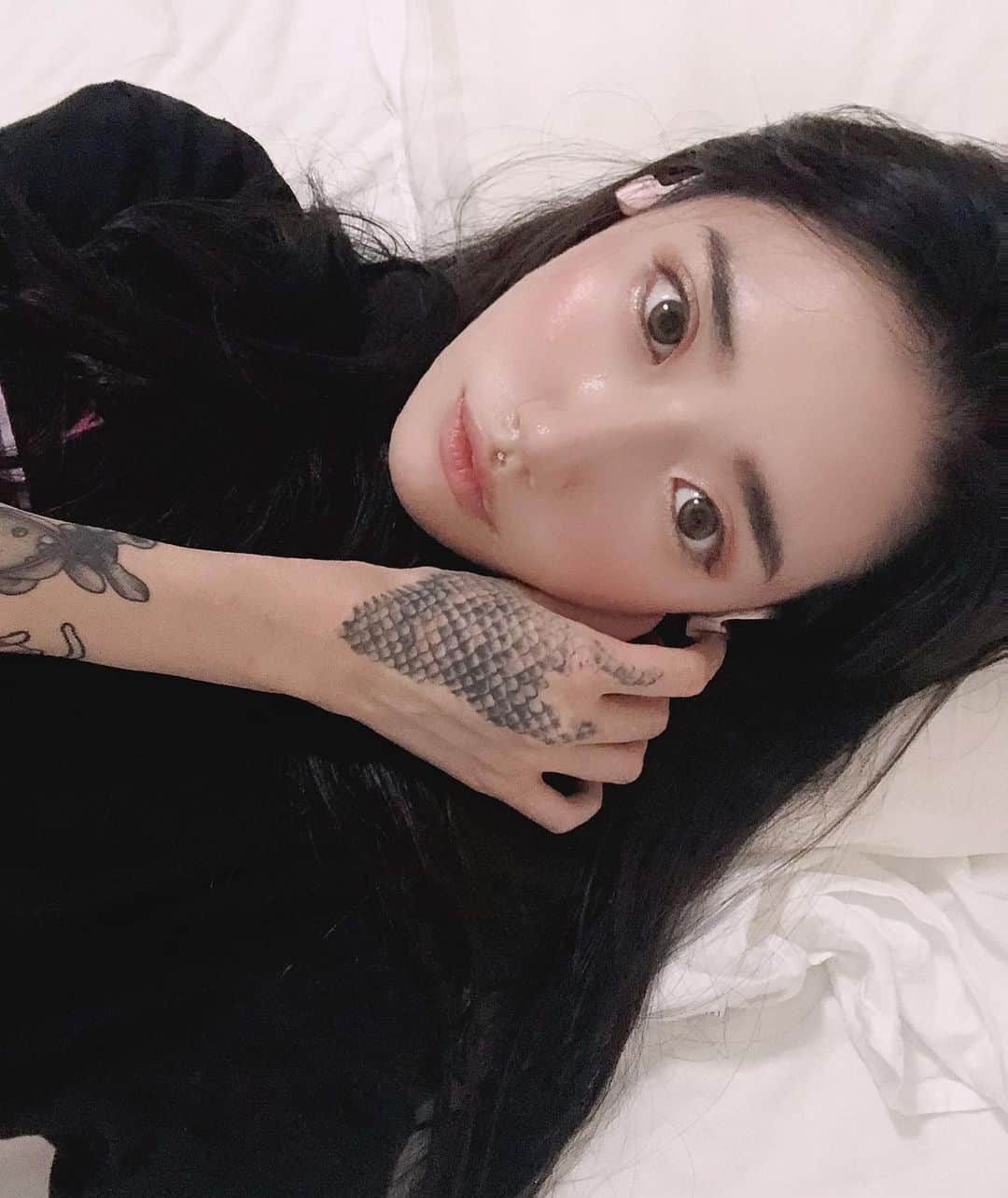 水森翠さんのインスタグラム写真 - (水森翠Instagram)「#sos #晩安」9月18日 22時48分 - sui_mizumori