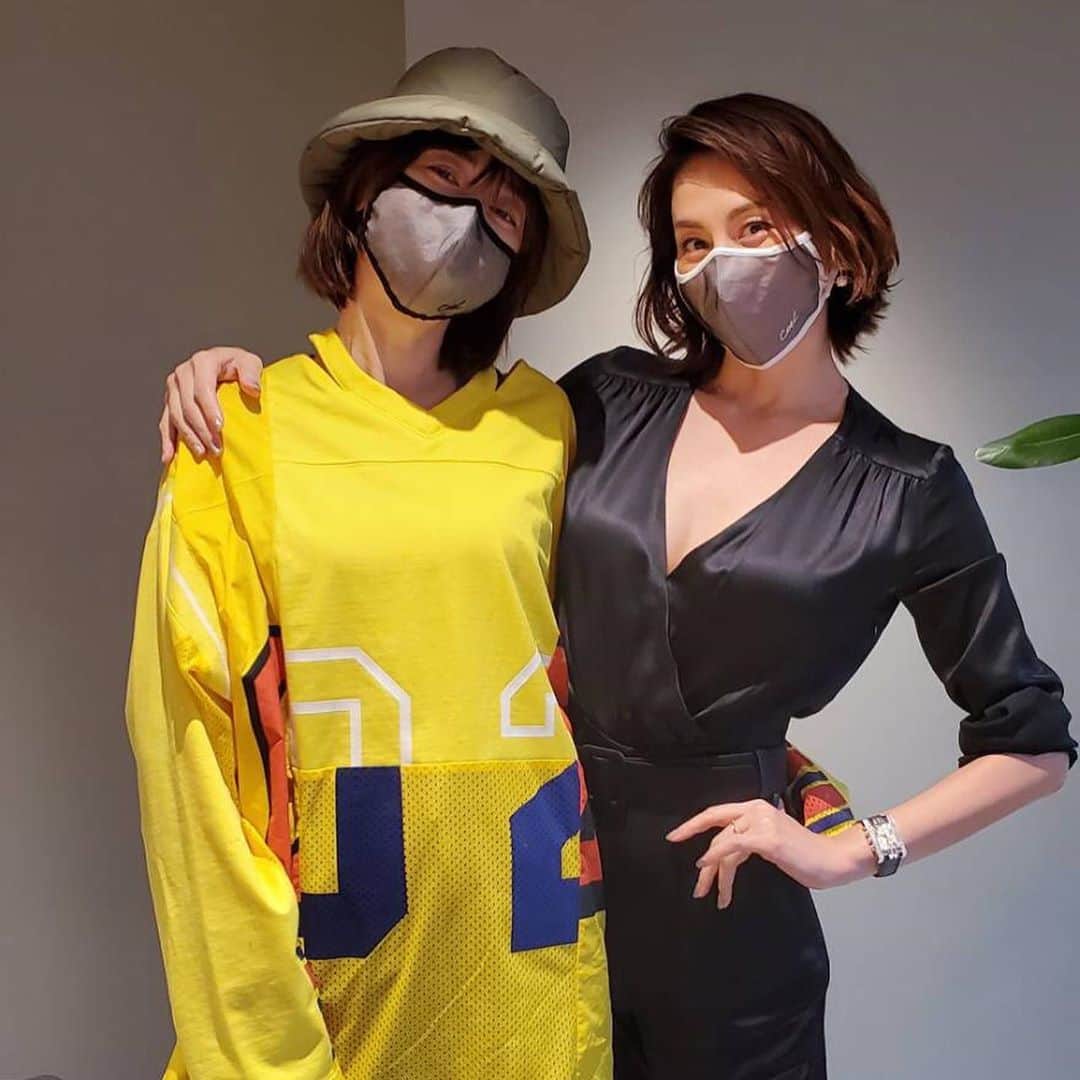 米倉涼子さんのインスタグラム写真 - (米倉涼子Instagram)「久しぶりにかわいい妹ヨンアに会ってきましたよお😊 ﻿ 仲良くcoelの ...