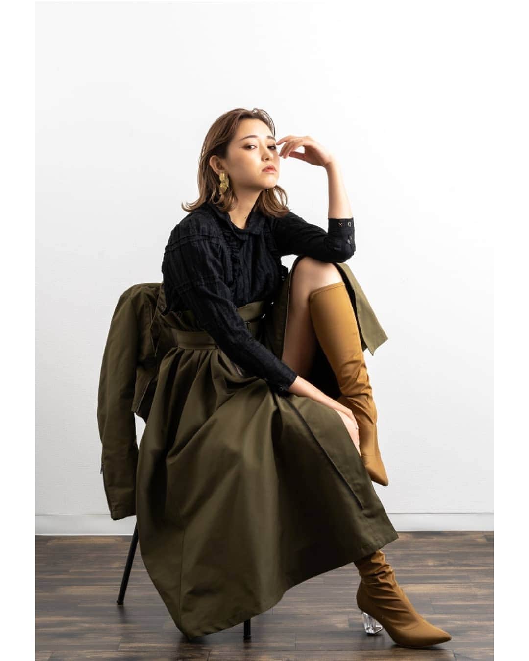 平アスカさんのインスタグラム写真 - (平アスカInstagram)「いよいよ本日！ @lildor_official 新作のセットアップ21 ...