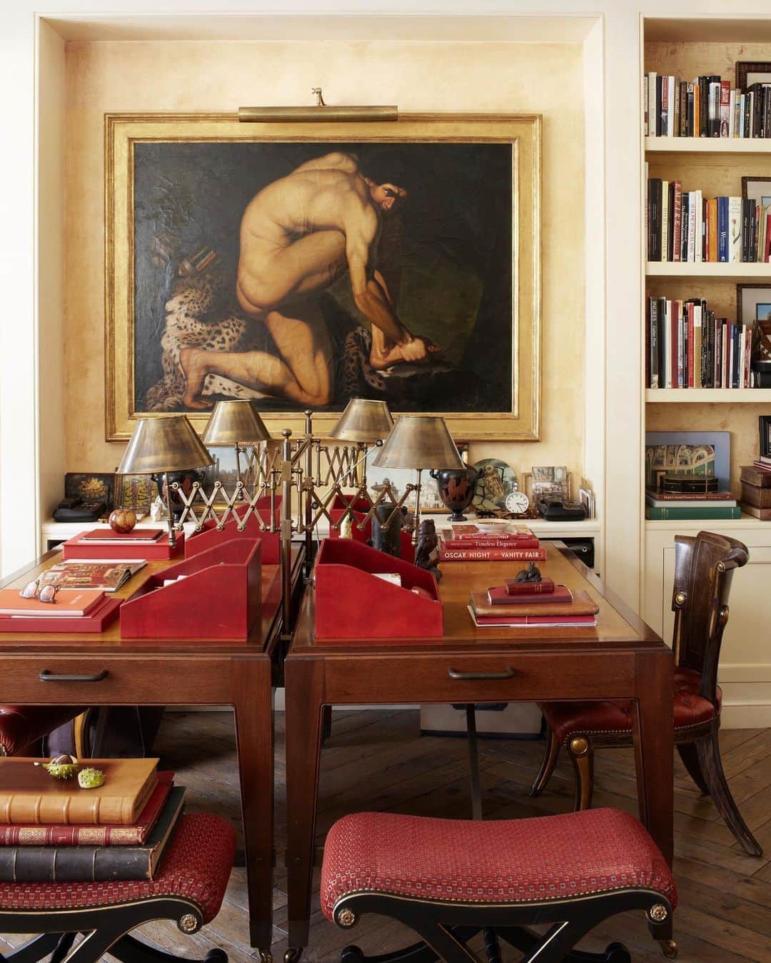 ELLE DECORさんのインスタグラム写真 - (ELLE DECORInstagram)「David Easton, the ...