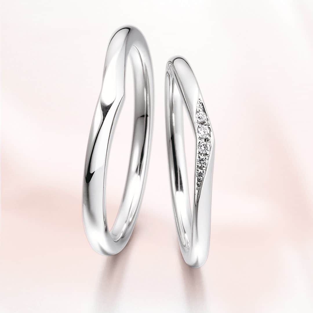 TRECENTI トレセンテさんのインスタグラム写真 - (TRECENTI トレセンテInstagram)「【ETERNA／エテルナ】 ﻿ ﻿ トレセンテのマリッジリングの中では細身の ...