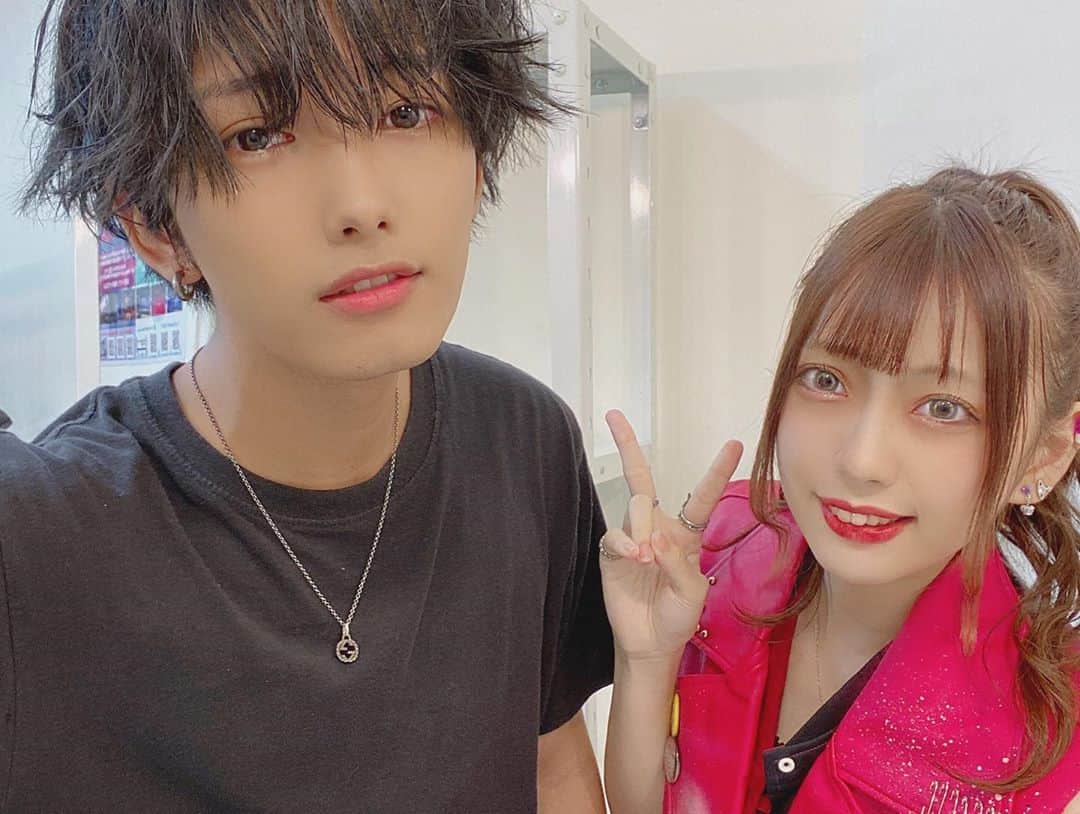 雨宮みさきさんのインスタグラム写真 - (雨宮みさきInstagram)「4年9ヶ月TRYZEROとして人生の歴史を一緒に歩めた最高の仲間たち👏🏻 TRYZEROとしてみんなとステージに立てて ...