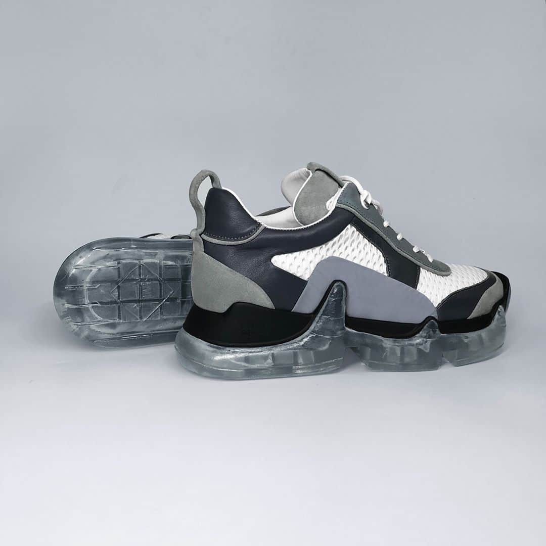 スウェアさんのインスタグラム写真 - (スウェアInstagram)「AIR Nitro is now available in a grey ...