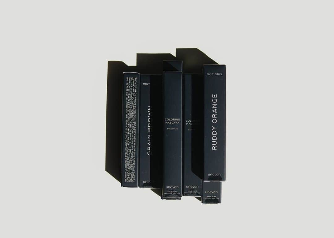 saki kojimaさんのインスタグラム写真 - (saki kojimaInstagram)「@uneven_jp @desk ...