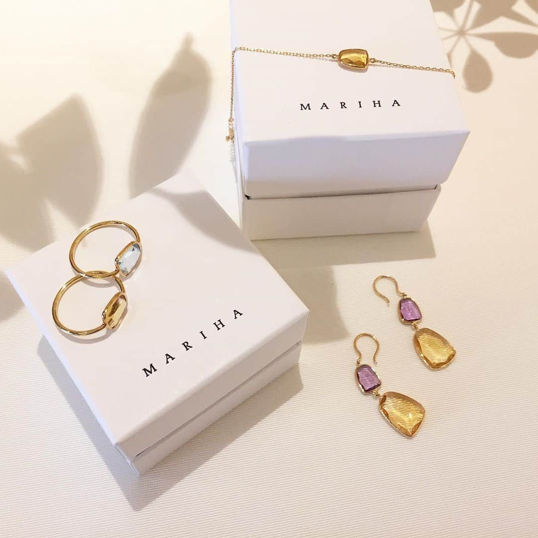Bijouxthreecさんのインスタグラム写真 Bijouxthreecinstagram 「【mariha】 11月の誕生石である