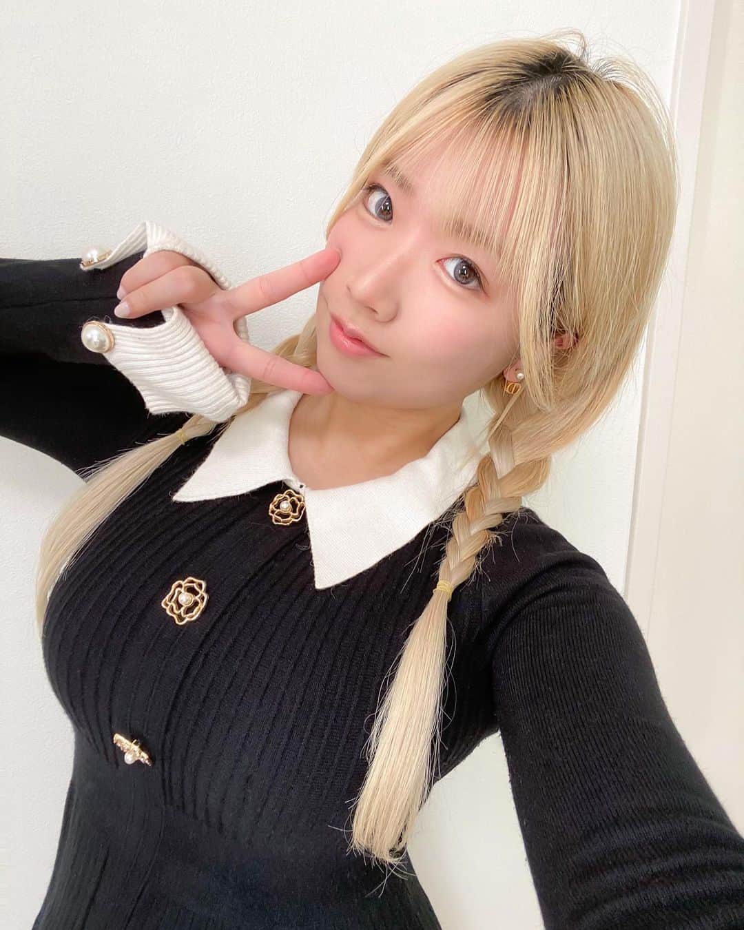 ゆとりさんのインスタグラム写真 - (ゆとりInstagram)「⭐️ #久々にスタンダードな自撮り」11月10日 23時03分 - creamcandy123