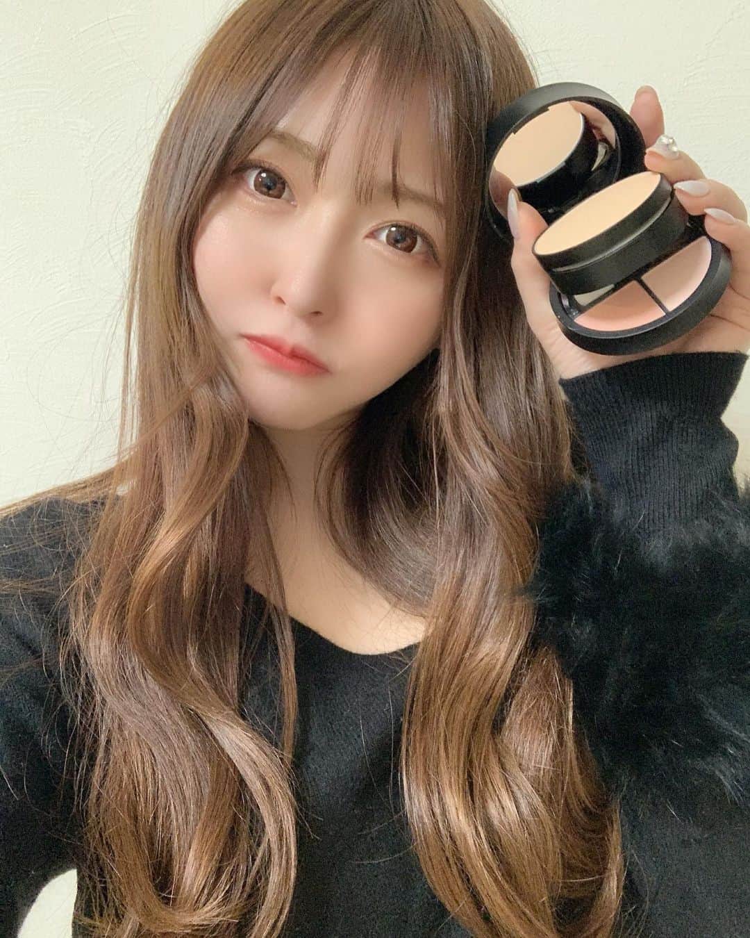 Rinkaさんのインスタグラム写真 Rinkainstagram 「 今日はこの3つを使ってメイクしたよ👼🏻♥️ 下地はしっかり