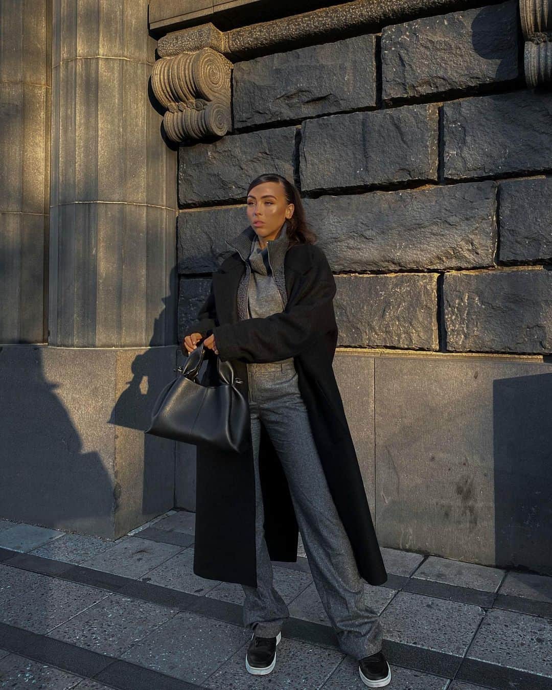 Lisa Tellbeさんのインスタグラム写真 - (Lisa TellbeInstagram)「It’s the season of a ...