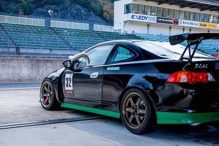 mistbahnさんのインスタグラム写真 - (mistbahnInstagram)「_ REAL LINE UP RACING Honda ...