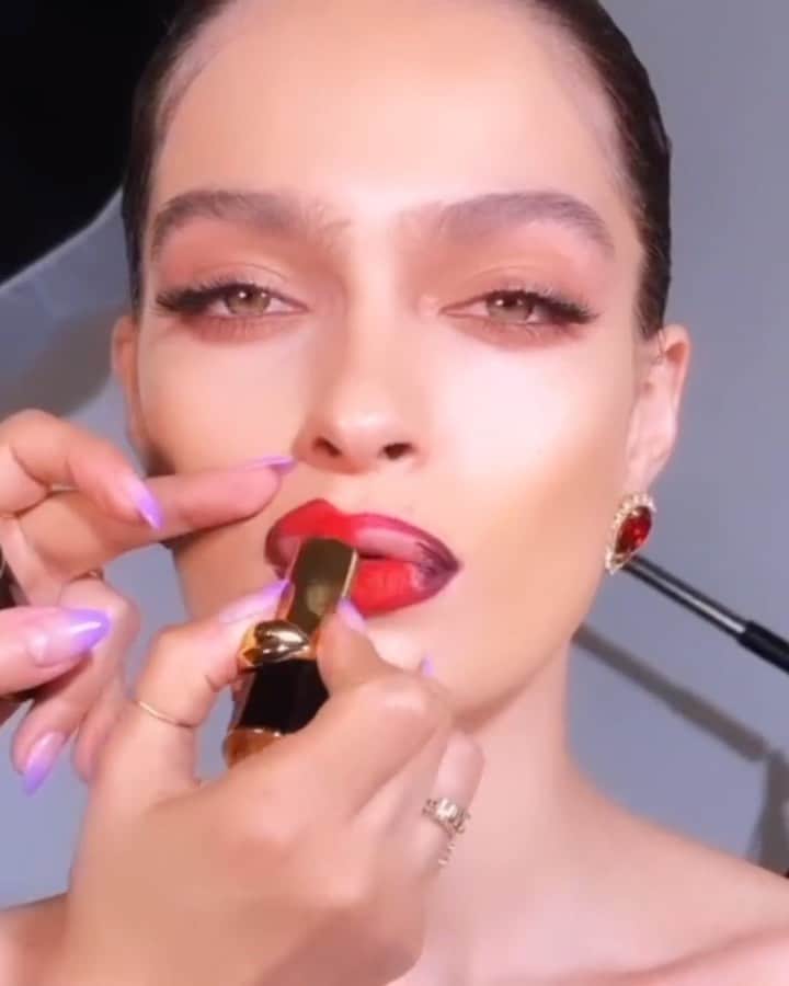 パット・マグラスさんのインスタグラム動画 - (パット・マグラスInstagram)「OMBRÉ PERFECTION ⚡️⚡️⚡️ The ...