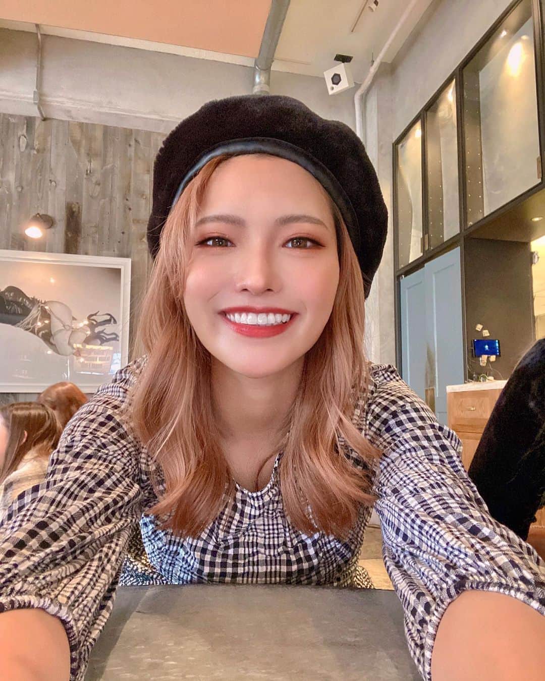 MIKAさんのインスタグラム写真 - (MIKAInstagram)「happy sunday guys♥️ #にっ」12月6日 11時40分 ...