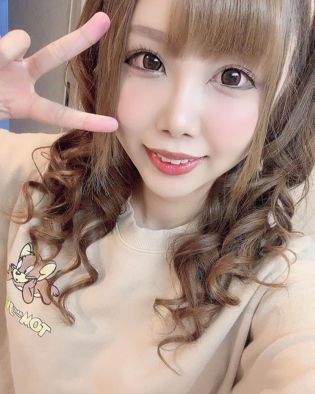 瀬乃ひなたさんのインスタグラム写真 瀬乃ひなたinstagram 「髪もメイク💄も盛れた気がする！ ハーフツイン