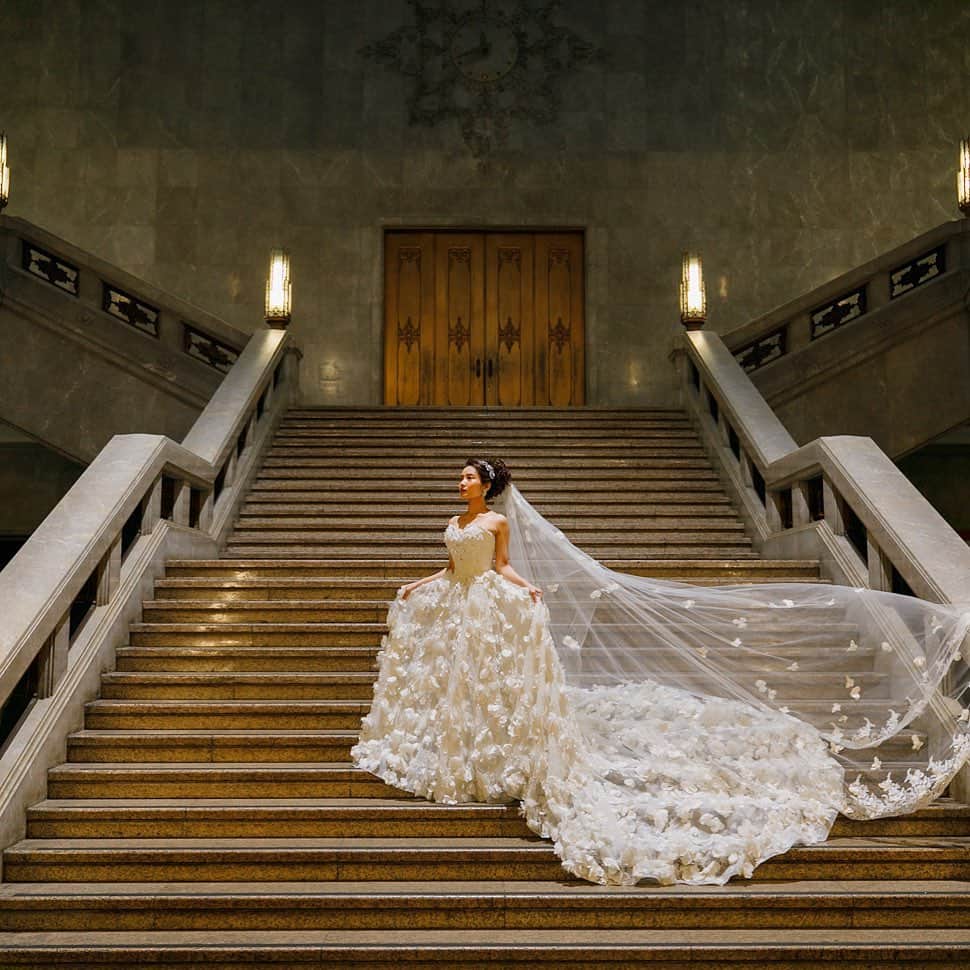 THE HANYさんのインスタグラム写真 - (THE HANYInstagram)「#東博作品撮り 本日ご紹介するのは#thehany_couture のMonique。遠くから見ても立体感 ...