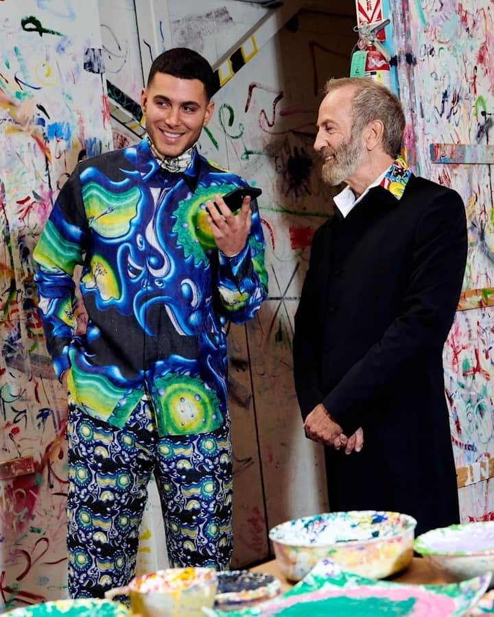 クリスチャンディオールさんのインスタグラム動画 - (クリスチャンディオールInstagram)「House friend ...