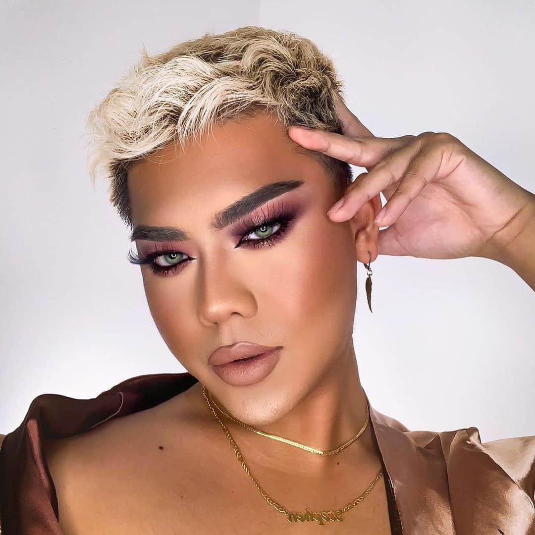 Huda Kattanさんのインスタグラム写真 - (Huda KattanInstagram)「Which #NAUGTHYNUDE eye ...