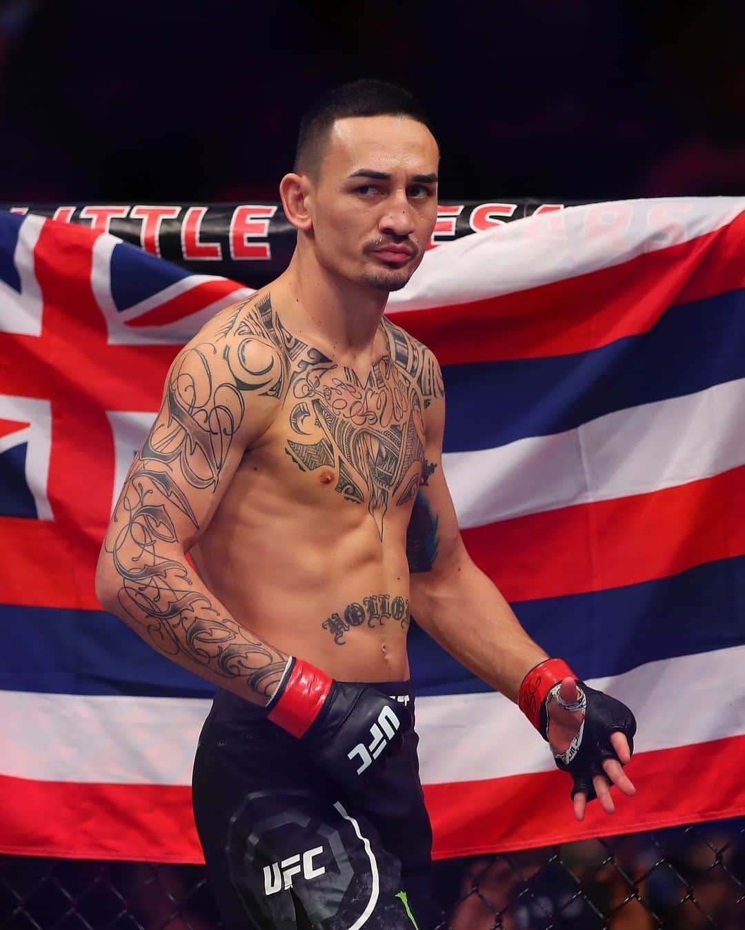 UFCさんのインスタグラム写真 - (UFCInstagram)「Lost his crown... A hungry @BlessedMMA ...