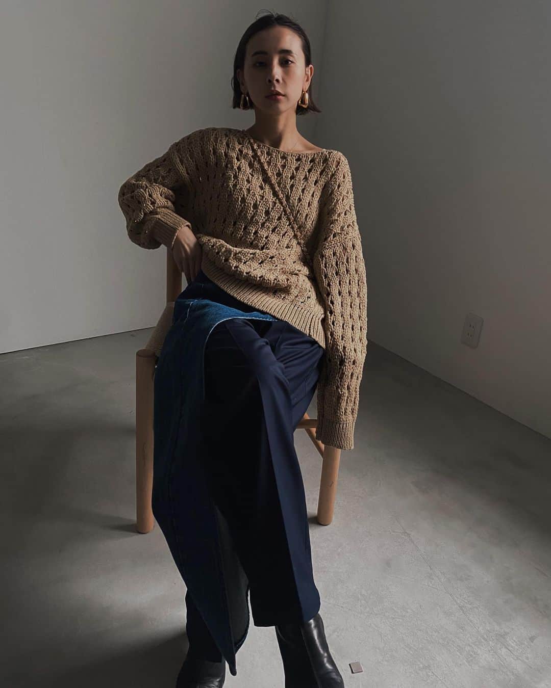 黒石奈央子さんのインスタグラム写真 - (黒石奈央子Instagram)「アメリふく . . LOOSE SHEER KNIT top ¥12000 1/9 zozo 新宿 心斎橋限定 ...